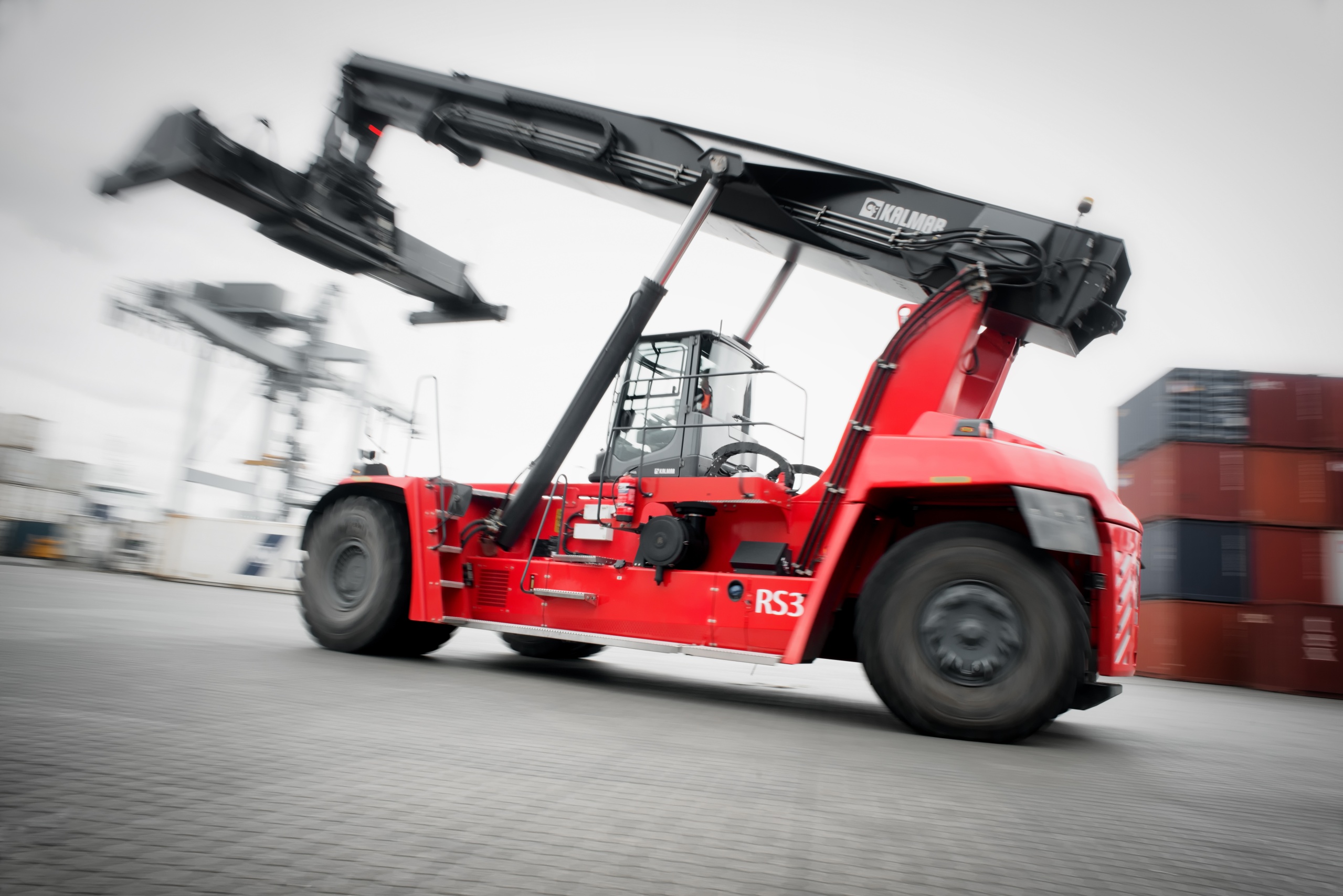 Kalmar unveils fuel-efficient K-Motion drive train solution for ... Kalmar unveils fuel-efficient K-Motion drive train solution for ...